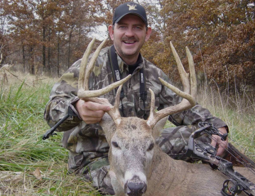 About Us - Hunters EdgeHunters Edge